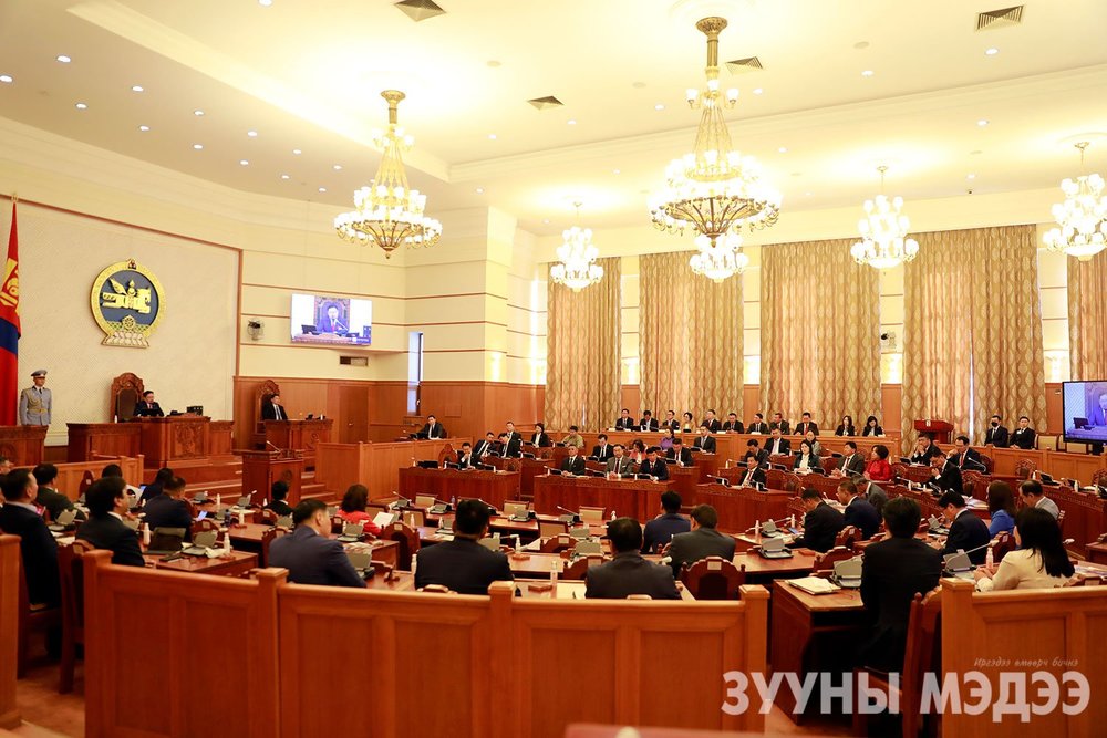 Ээлжит бус чуулганы хуралдах хугацааг сунгажээ